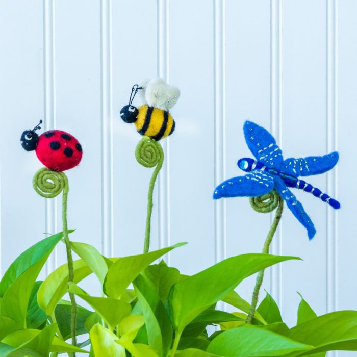 Pollinator Frond Friends – Lucia's World Emporium