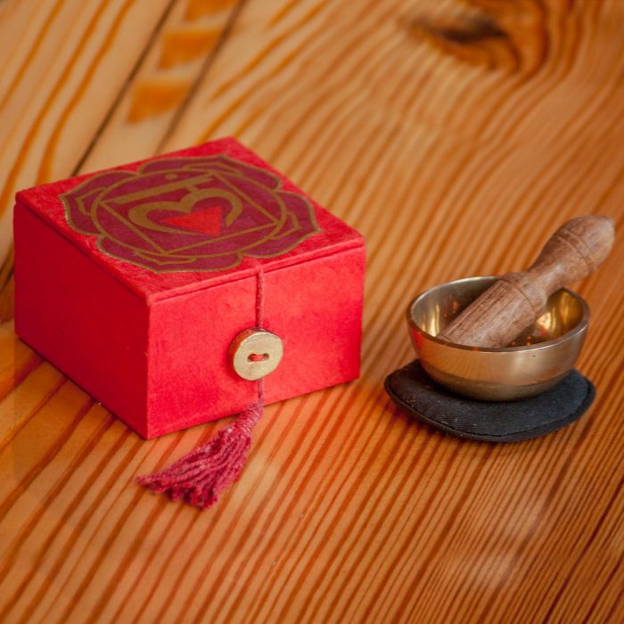 Mini Meditation Bowl Box: Root Chakra – Lucia's World Emporium